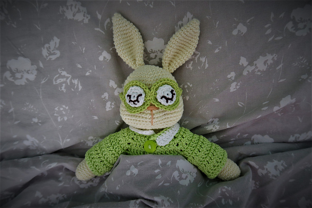 Ravelry: Nap Time Bunny pattern by Irina Szasz-Eana