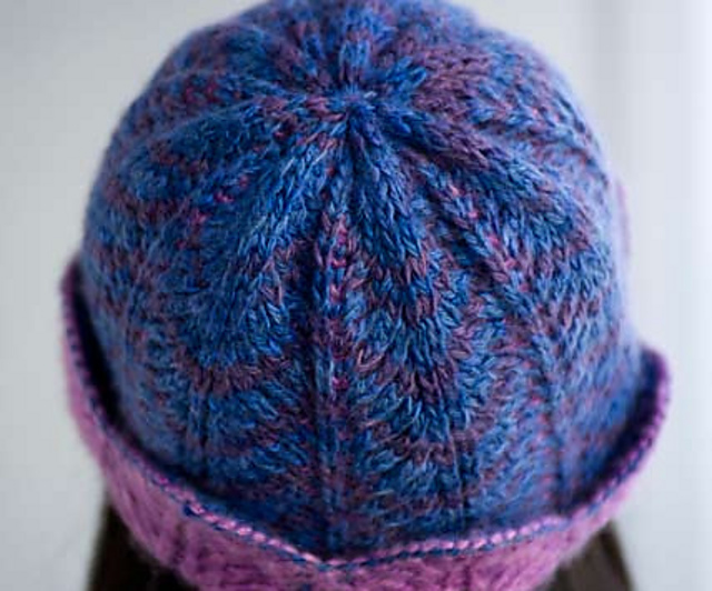 Ravelry: Shuti pattern by Alasdair Post-Quinn