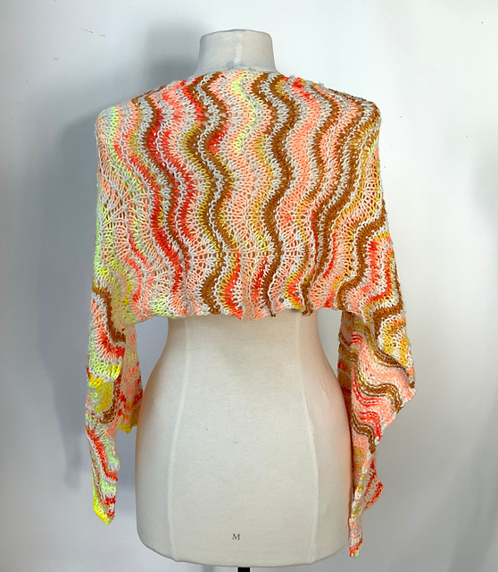 Ravelry: Silky Twist Chevron Shawl pattern by Iris Schreier