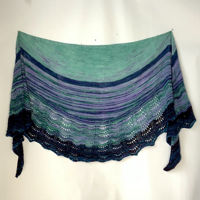 Ravelry: Fade Crescent Shawl pattern by Iris Schreier