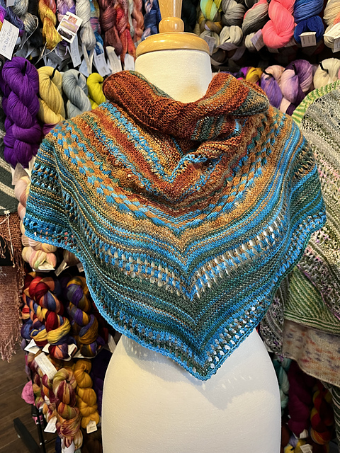Ravelry: Moraine Lake Shawl pattern by Iris Schreier