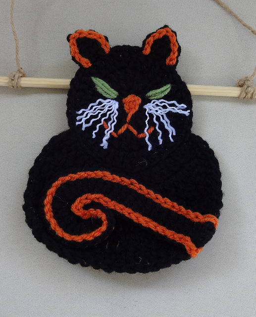 Ravelry: Halloween Cat pattern by Ilene Stacey King
