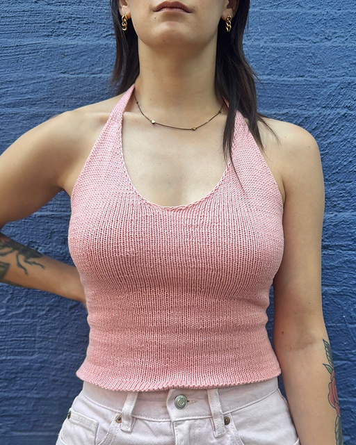 Ravelry: Tomo Top pattern by Mei Bruns