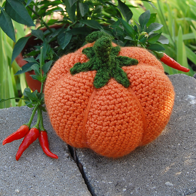 Ravelry: Amigurumi Pumpkin #1 pattern by Karla Fitch