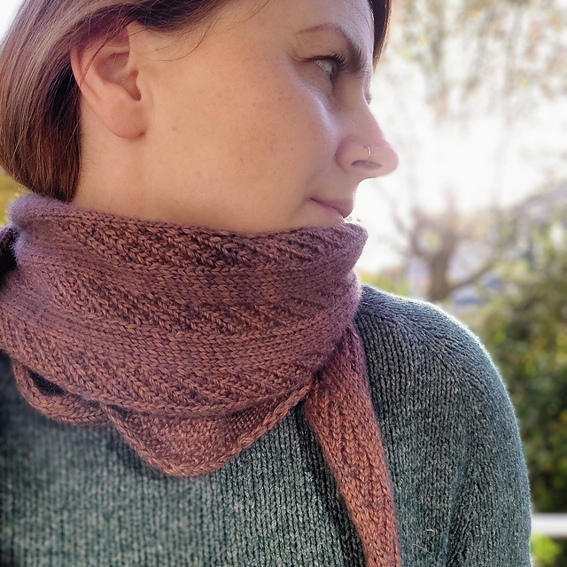 Ravelry: NOVA shawl pattern by Imke von nathusius