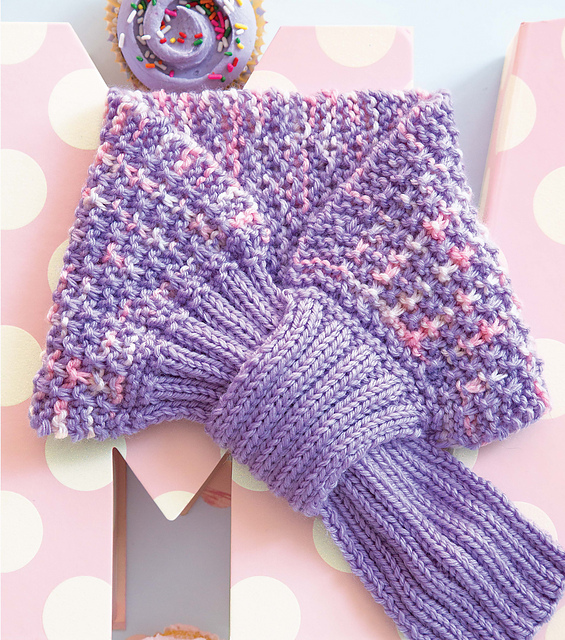 Ravelry: Keyhole Cowl pattern by Kathy North