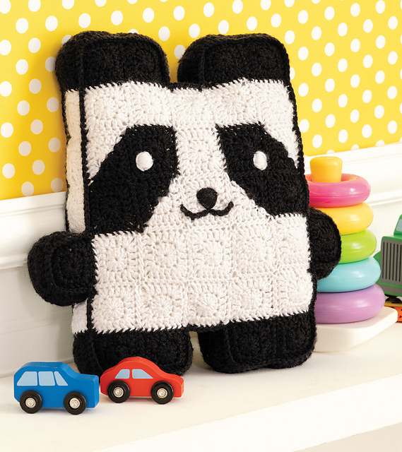 Ravelry: Patchwork Panda pattern by Julia Madill