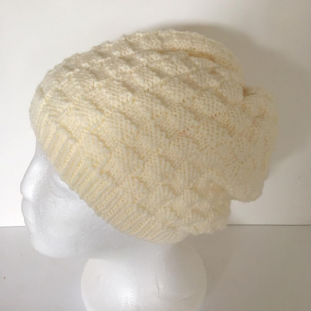 Ravelry: Checkerboard Slouch Hat pattern by Janelle Emsley