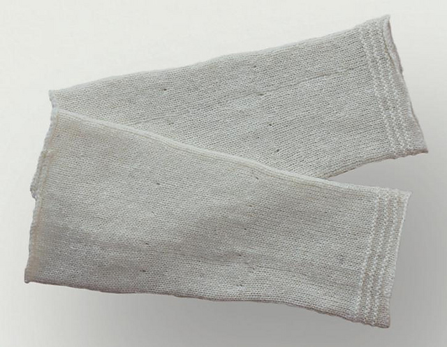 Ravelry: Simple 16th century sleeves pattern by The Tudor Tailor