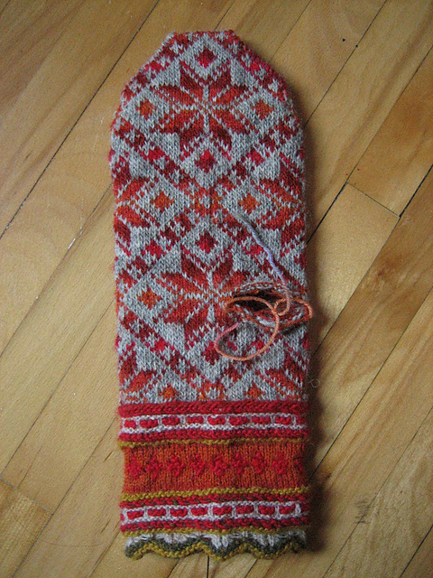 Ravelry: prairiefibrewitch's Mitten Swap Mittens