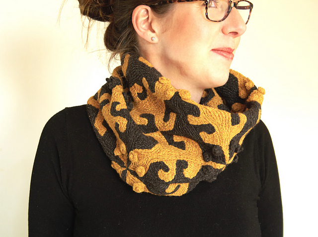 Ravelry: Tiling Lizard │ Loop pattern by Jana Huck