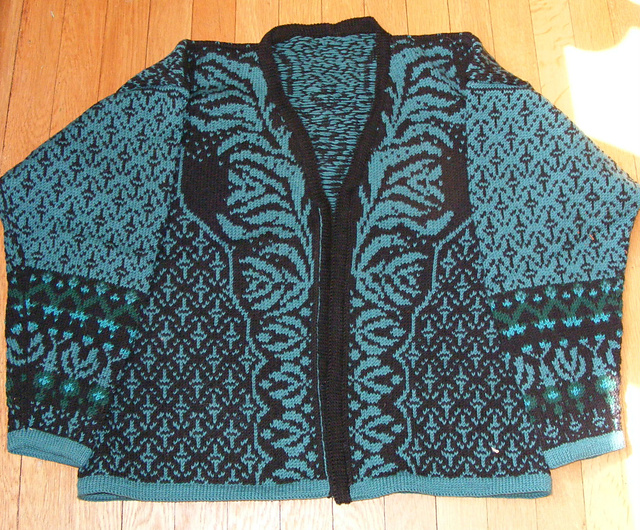 Ravelry: 10401 Woman's Cardigan pattern by Dale Design