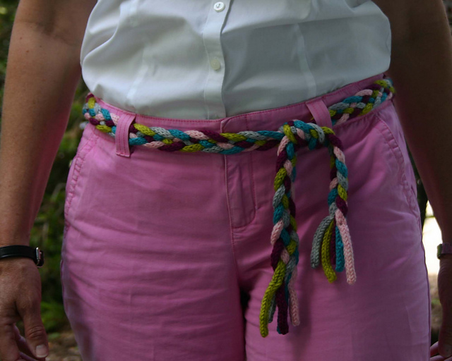 Ravelry: Barbara Belt pattern by Jennifer Donze
