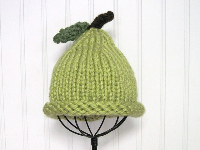 Ravelry: Ap"pare"ntly a Pear Hat pattern by Jean Fleming