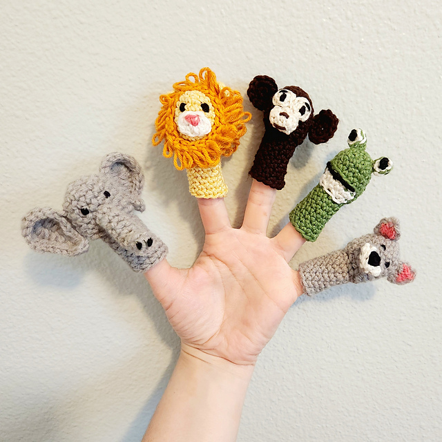 Ravelry: Jungle Animal Finger Puppets pattern by Jessica F