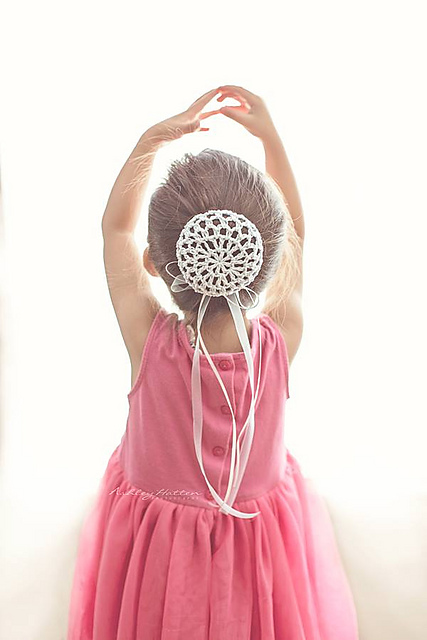 Ravelry: Ballerina Bun Cover pattern by Crochet by Jennifer