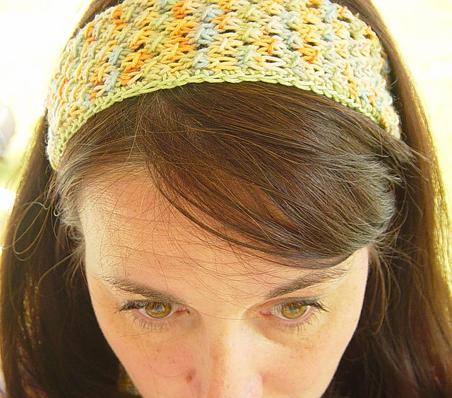 Ravelry: Star Stitch Headband pattern by Jennifer Fleury