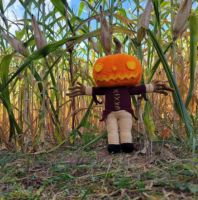 Ravelry: Scarecrow King pattern by Jennifer Borchert