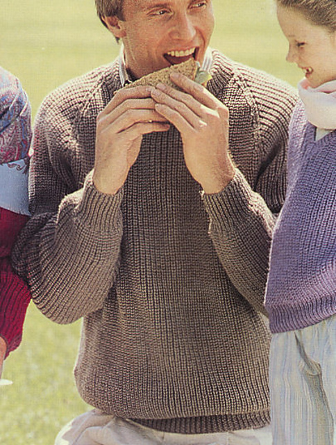 Ravelry: Crew Neck Version pattern by Patons UK