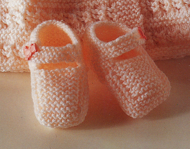 Ravelry: Shoes pattern by Watmoughs Knitting Studio