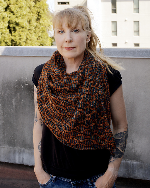 Ravelry: Vines on a Trellis Shawl pattern by Jen Schuetz