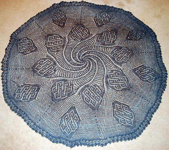 Ravelry: Spiral Celtic Knot Shawl pattern by Ivy Brambles