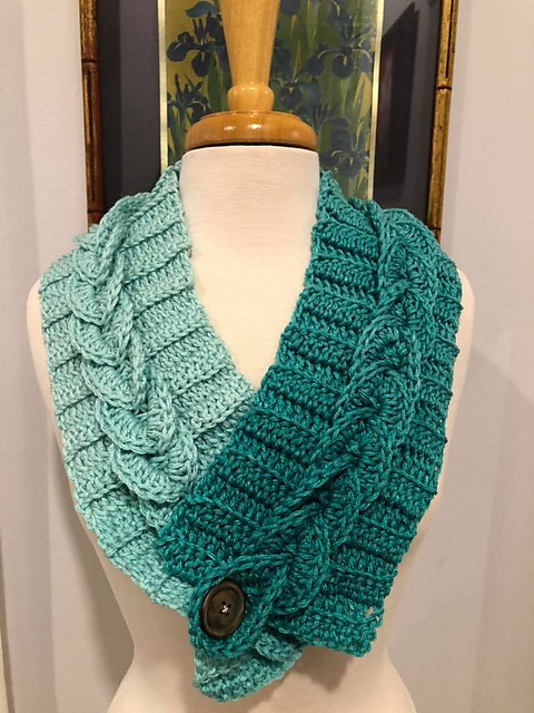 Ravelry: Single Braided Cowl pattern by Jecca Rose