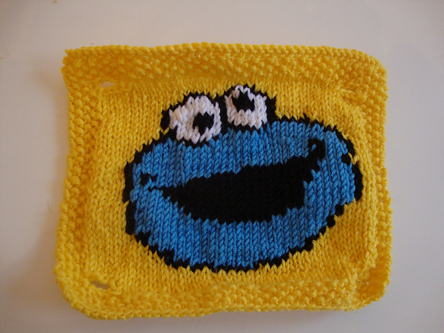 Ravelry: Cookie Monster (Sesame Street) Intarsia pattern by Jessica Angus