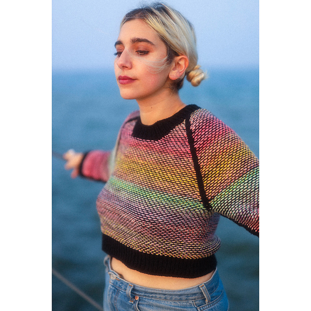 Ravelry: Warp and Weft Raglan pattern by Jessie Maed Designs