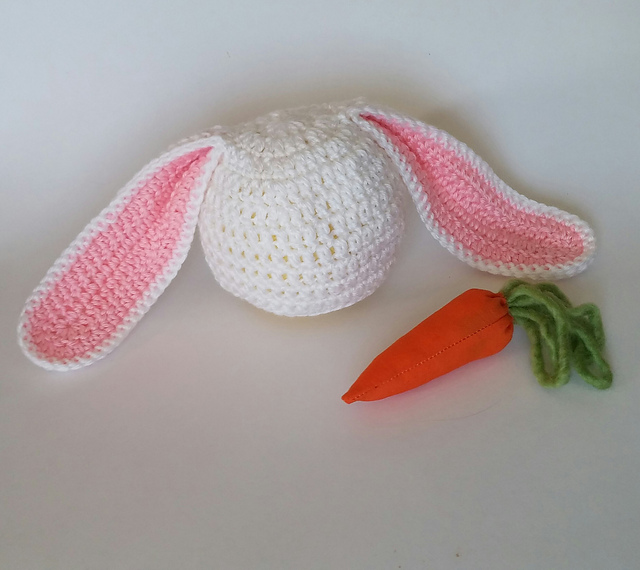 Ravelry: Bunny Hat pattern by Jessica Doucette