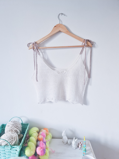 Ravelry: Belly Bloom Top pattern by María Jesús Camus