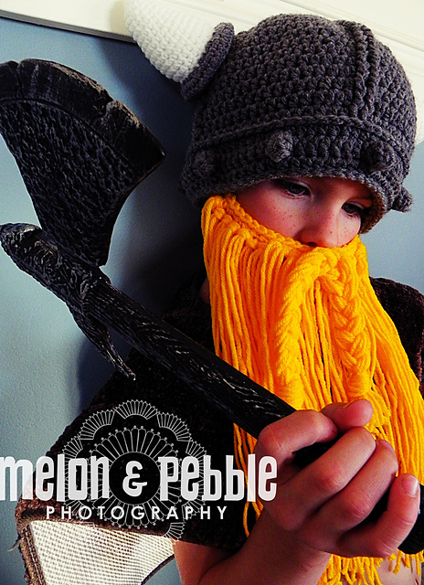 Ravelry: Helga & Olaf Beard and Braids Pattern pattern by Lori Murphy