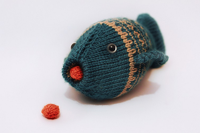 Ravelry: Norwegian Mama Fish with Eggs pattern by Netta's Knits