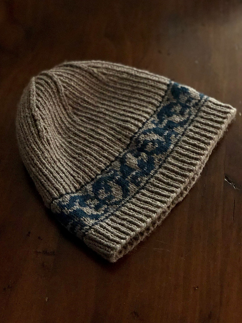 Ravelry: Scrolling Vines pattern by Jon Gibson
