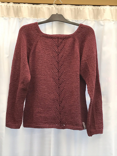 Ravelry: Julia pattern by Jill Sjöberg