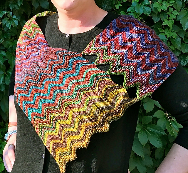 Ravelry: Serrated Stripes pattern by Mary Pranica