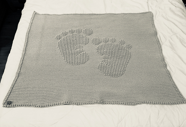 Ravelry: Baby Footprints Blanket pattern by adapted by Paula Hampson