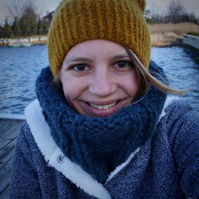 Ravelry: January Squish Cowl pattern by Jessica Jordan