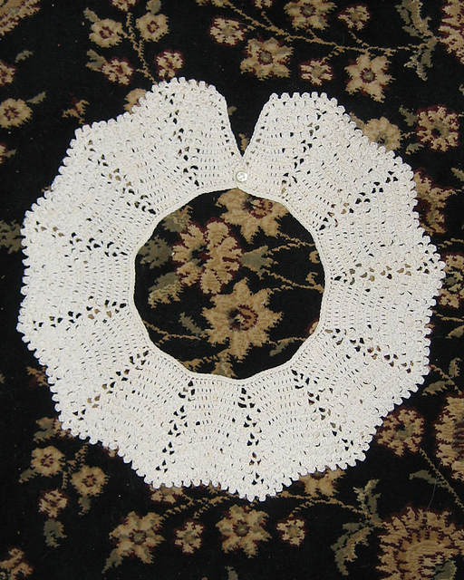 Ravelry: Victorian Fans pattern by Mary Thomas b1934