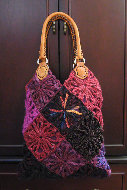 Ravelry: Fire Fly Bag pattern by Jairlyn Mason