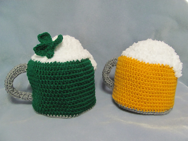 Ravelry: Cheers (Beer Mug Hat) pattern by Jody Hollenbeck