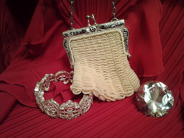 Ravelry: Valentine's Day Wedding Bag pattern by Melissa A Johnson