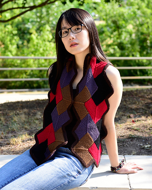 Ravelry: Rhythm Hidden Squares pattern by Lijuan Jing