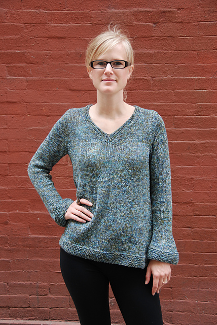 Ravelry: Swingin' V-Neck Pullover pattern by The Yarn Girls
