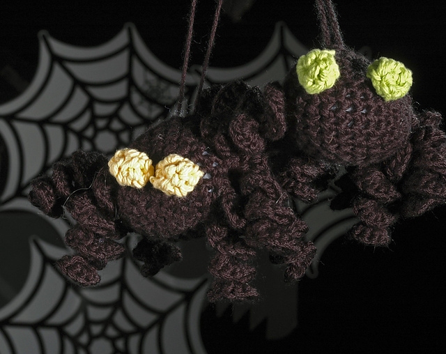 Ravelry: Halloween Spiders pattern by Crafty Living