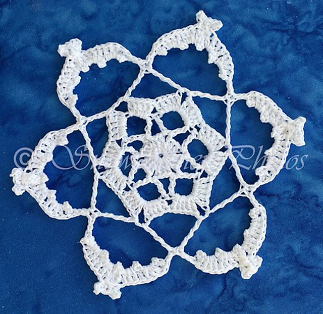 Ravelry: Bat Canyon Snowflake pattern by Deborah Atkinson