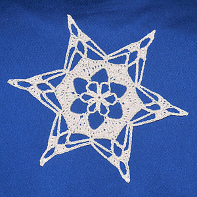 Ravelry: Pikes Peak Snowflake pattern by Deborah Atkinson