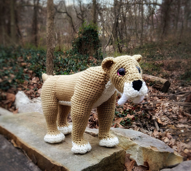 Ravelry: Sabertooth Cat pattern by Jennifer Starbird