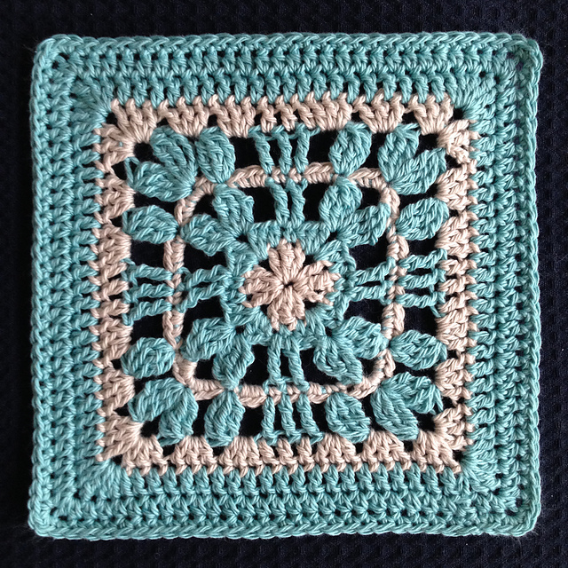 Ravelry: Tulip Around 9" Square pattern by Brenda Kempf