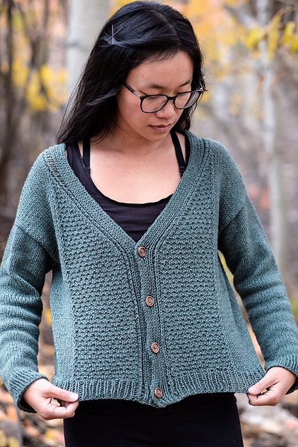 Ravelry: Endless Autumn Cardigan pattern by Julee O'Maelmacasa